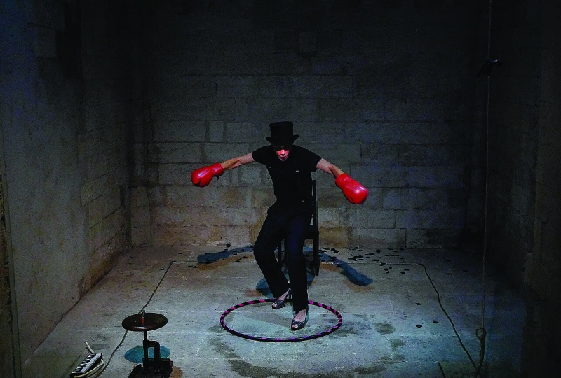 [Avignon OFF] "L'EFFORT D'ÊTRE SPECTATEUR" La Leçon de théâtre ...