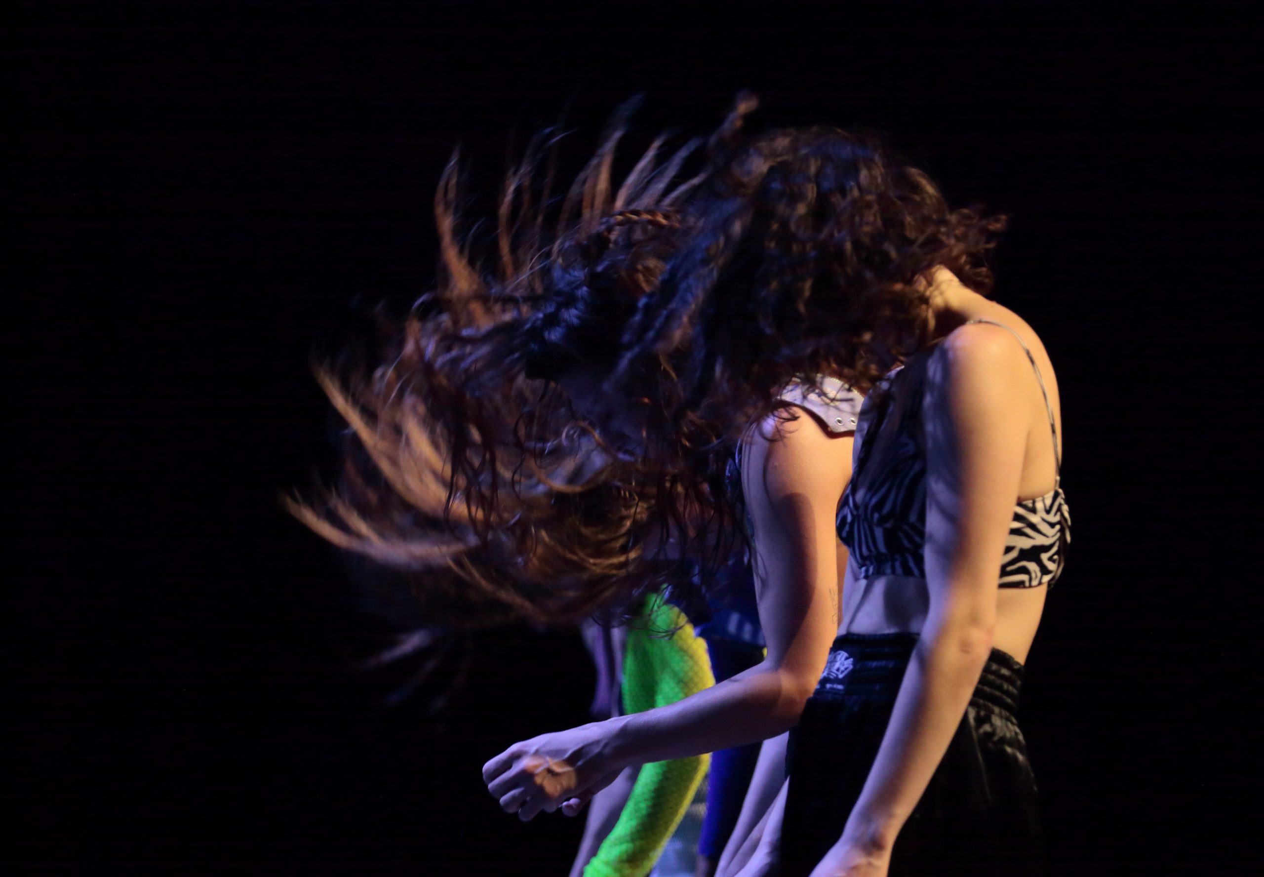 [Les Hivernales Avignon] "AYTA" de Youness Aboulakoul et "VIS MOTRIX ...